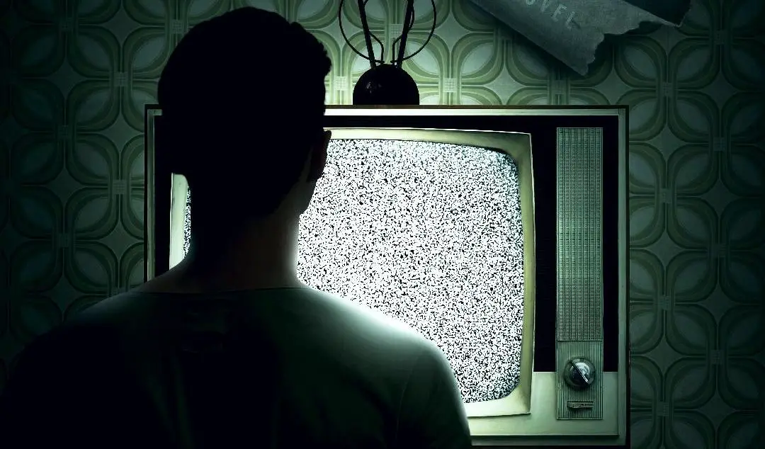 ‘Showtime' is a Dark, Personal Time-Travel Thriller [Book Review ...